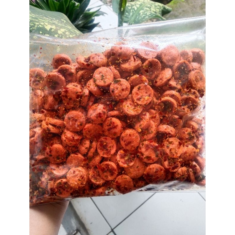 Jual Sosreng Sosis goreng virall renyah pedas gurih 200/400gr | Shopee ...