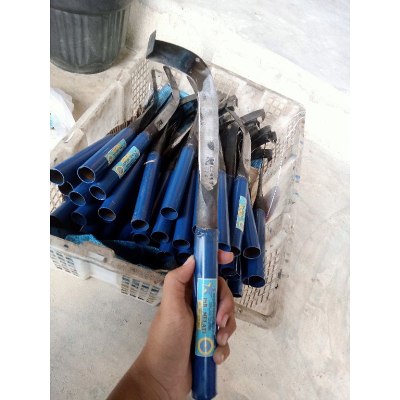Jual pisau sadap karet, pisau turih, alat tani karet | Shopee Indonesia