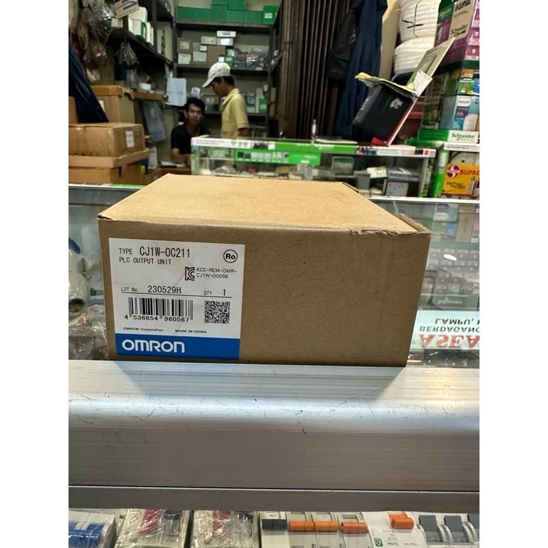 Jual OMRON CJ1W-OC211 PLC OUPUT UNIT OMRON CJ1W-OC211 OMRON ORIGINAL | Shopee Indonesia