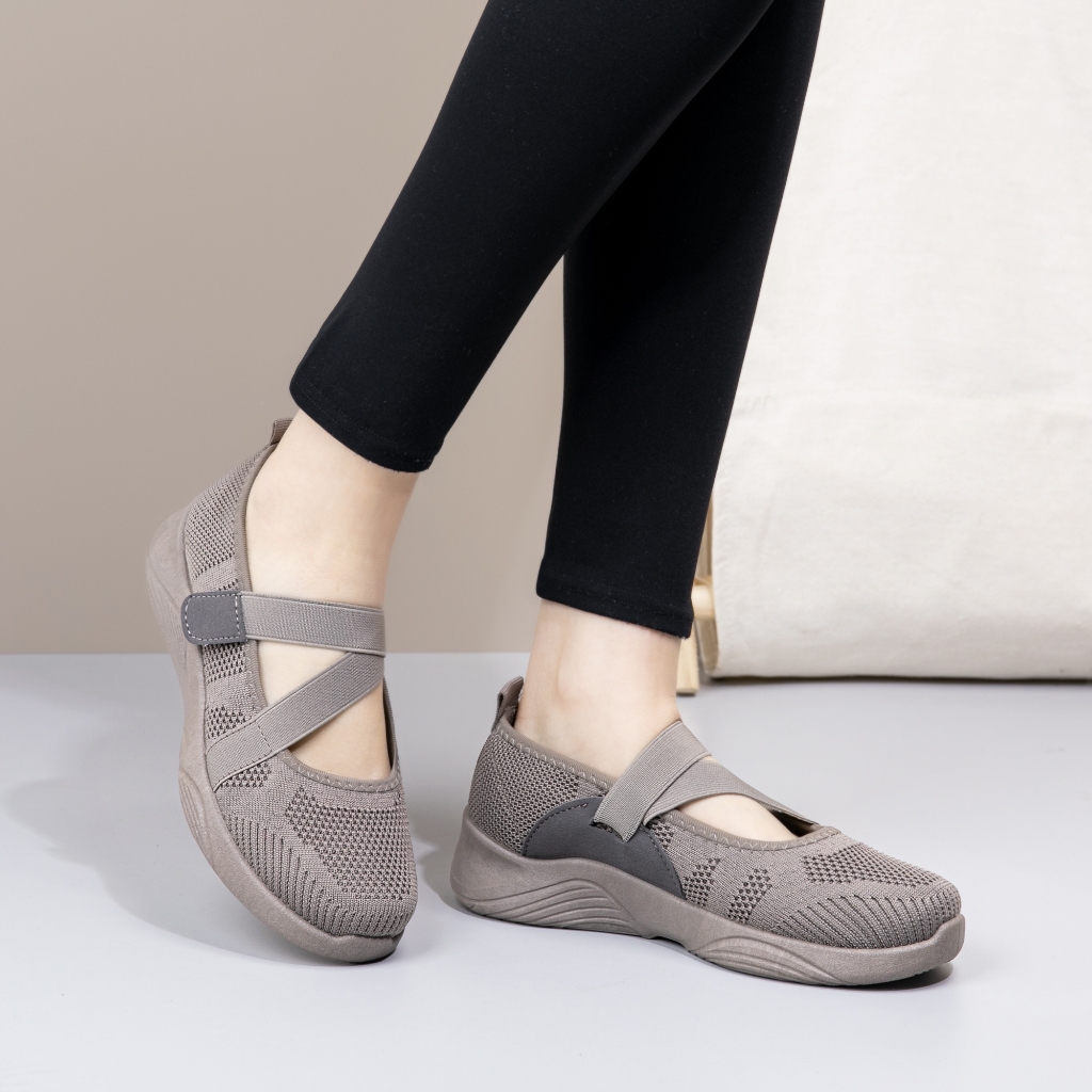 Jual COLLIN Sepatu Slip On Rajut Selop Wanita Kekinian Sporty Comfy ...