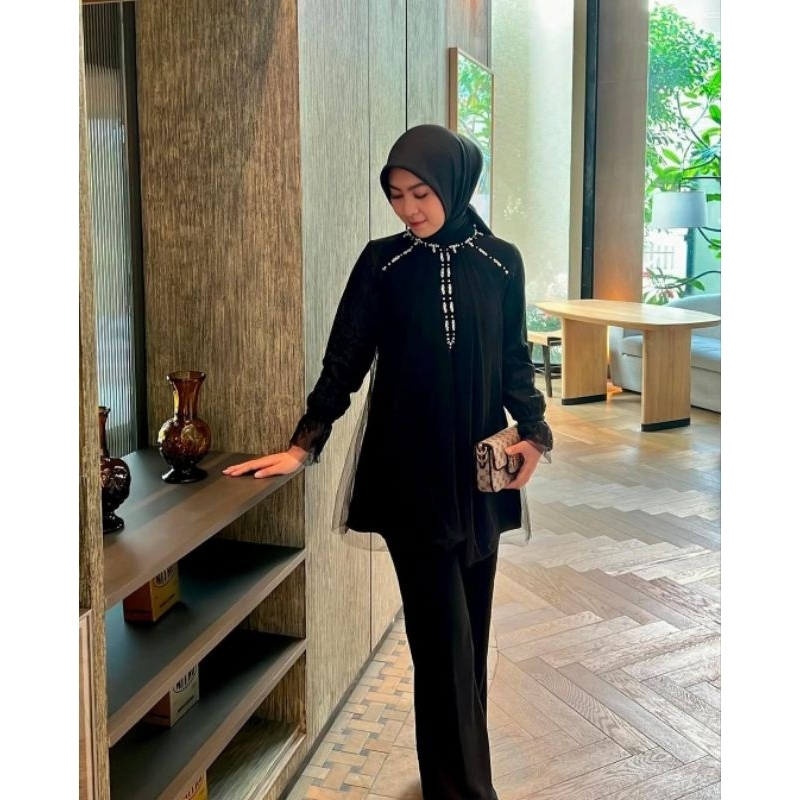 Jual Raya blouse eid by lonila | Shopee Indonesia