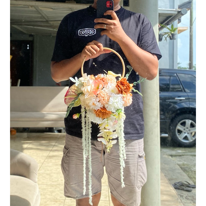 Jual Handbouquet Size M | READY TANPA PO | Bunga Tangan | Buket Wedding ...