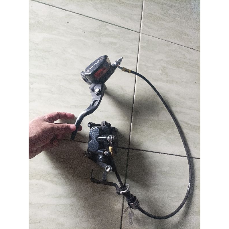 Jual master rem depan r15 v2, v3,xabre,nvl original copotan | Shopee ...