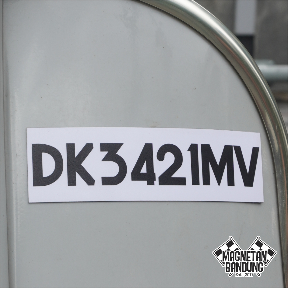 Jual Plat Nomor Nopol Depan Untuk Vespa Magnet Font Lawas Classic Matic ...