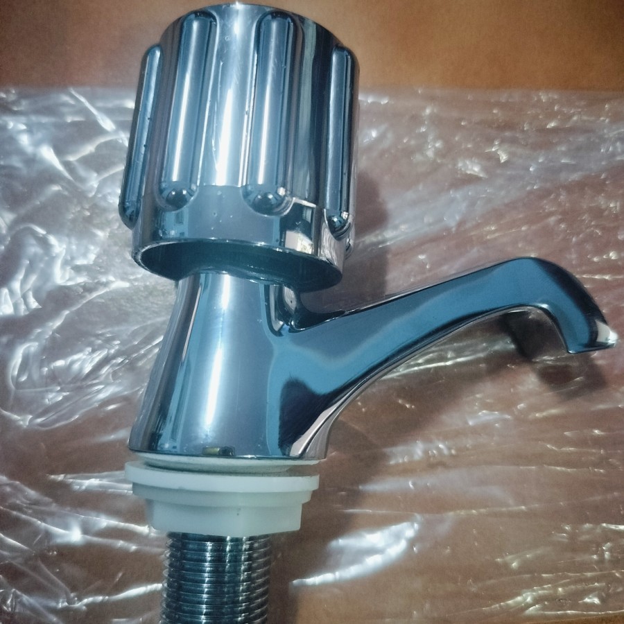 Jual Keran wastafel toto T 205 MB || T205MB (cold only) | Shopee Indonesia