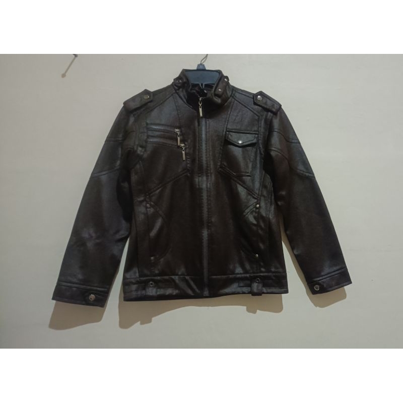 Jual Jacket Cewek Trendy dan Gaul (Model Seperti Jacket Kulit) | Shopee ...