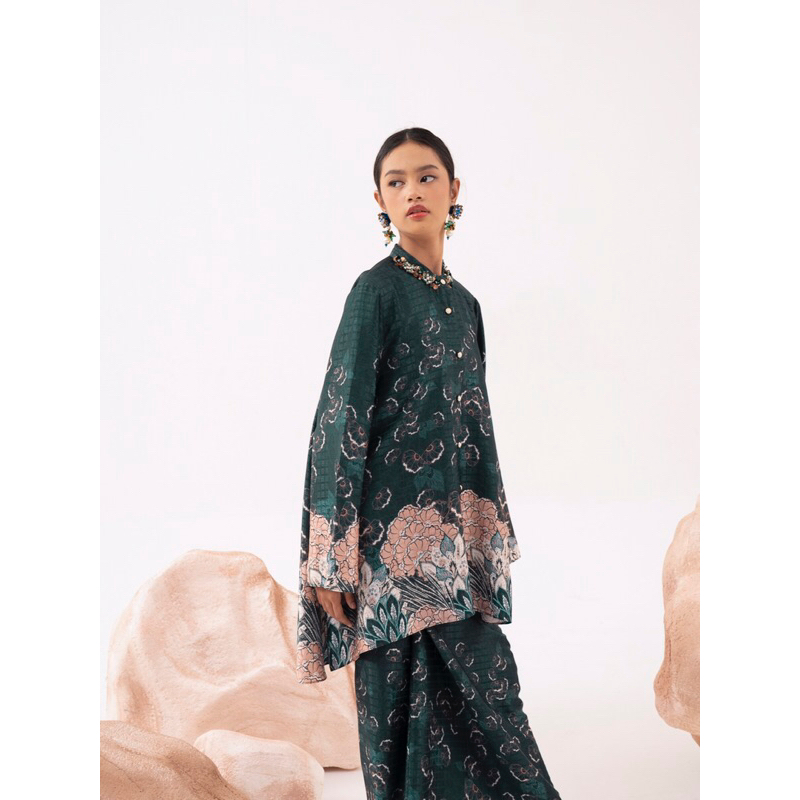 Jual Disya Tunic Emerald Green - Aleza Label | Tunik Wanita | Baju Raya ...