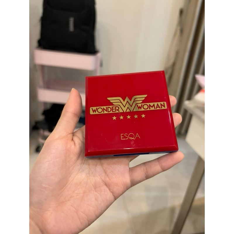Jual Esqa Wonder Woman blush honolulu bali | Shopee Indonesia