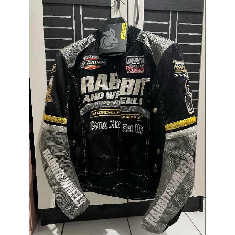 Jual RABBIT AND WHEELS CHAMPIONS V2 | Shopee Indonesia