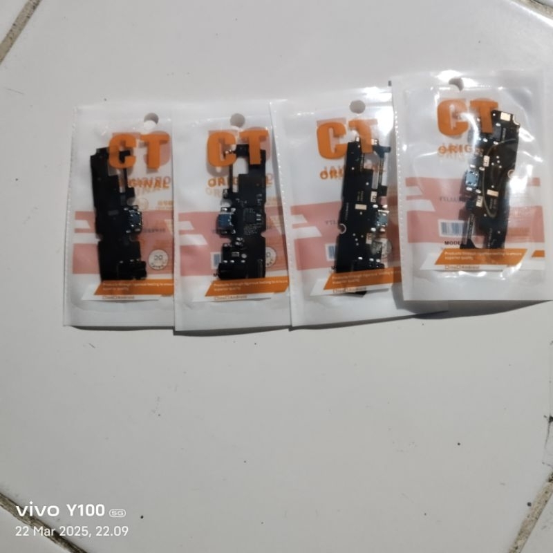 Jual PAPAN CAS/PAPAN CAS PCB +MIC FULL KOMPONEN IC HF VIVO Z1 PRO/Z5X ORIGINAL | Shopee Indonesia