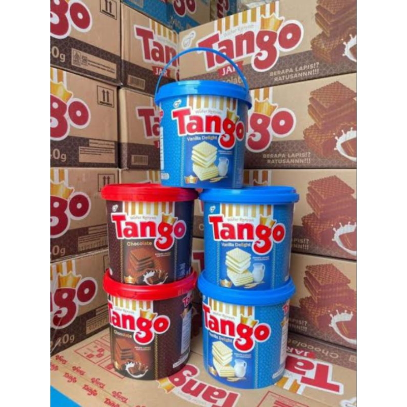 Jual Cemilan Wafer Tango Coklat & Vanila 240gr kemasan Kaleng Jar Ember ...