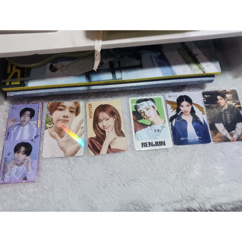 Jual PHOTOCARD OFFICIAL WTS BOY GROUP GIRL GROUP (WAJIB LIAT DEKS) | Shopee Indonesia