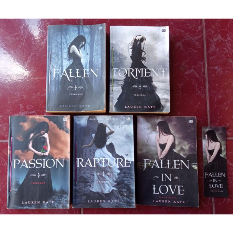 Jual Paket novel 5 buku seri Fallen - Lauren Kate (Fallen - Torment ...