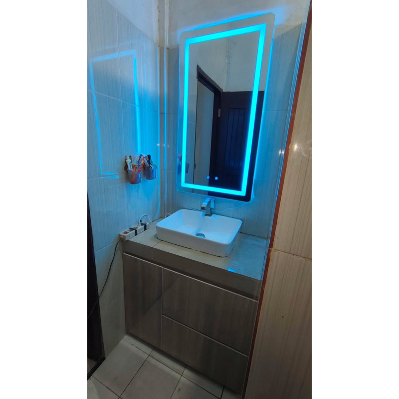 Jual SPECULLO Cermin LED touchscreen 55 x 100 | Shopee Indonesia