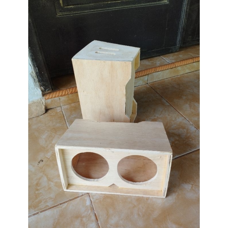 Jual Box speaker LINE ARRAY 4 INCH DOUBLE ,box line aray 4 in dobel ...