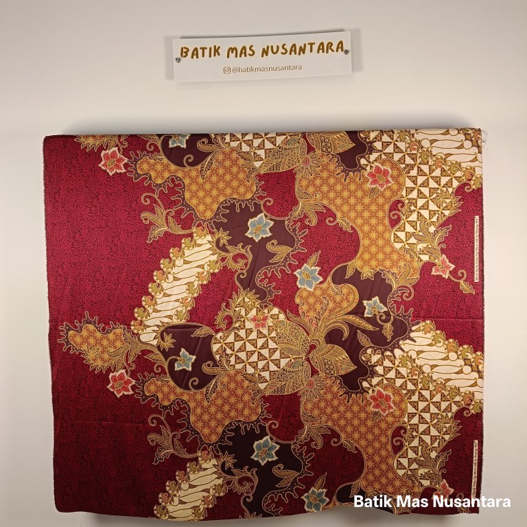Jual Kain Batik Premium Silk Motif Kombinasi Parang dan Kawung Merah ...