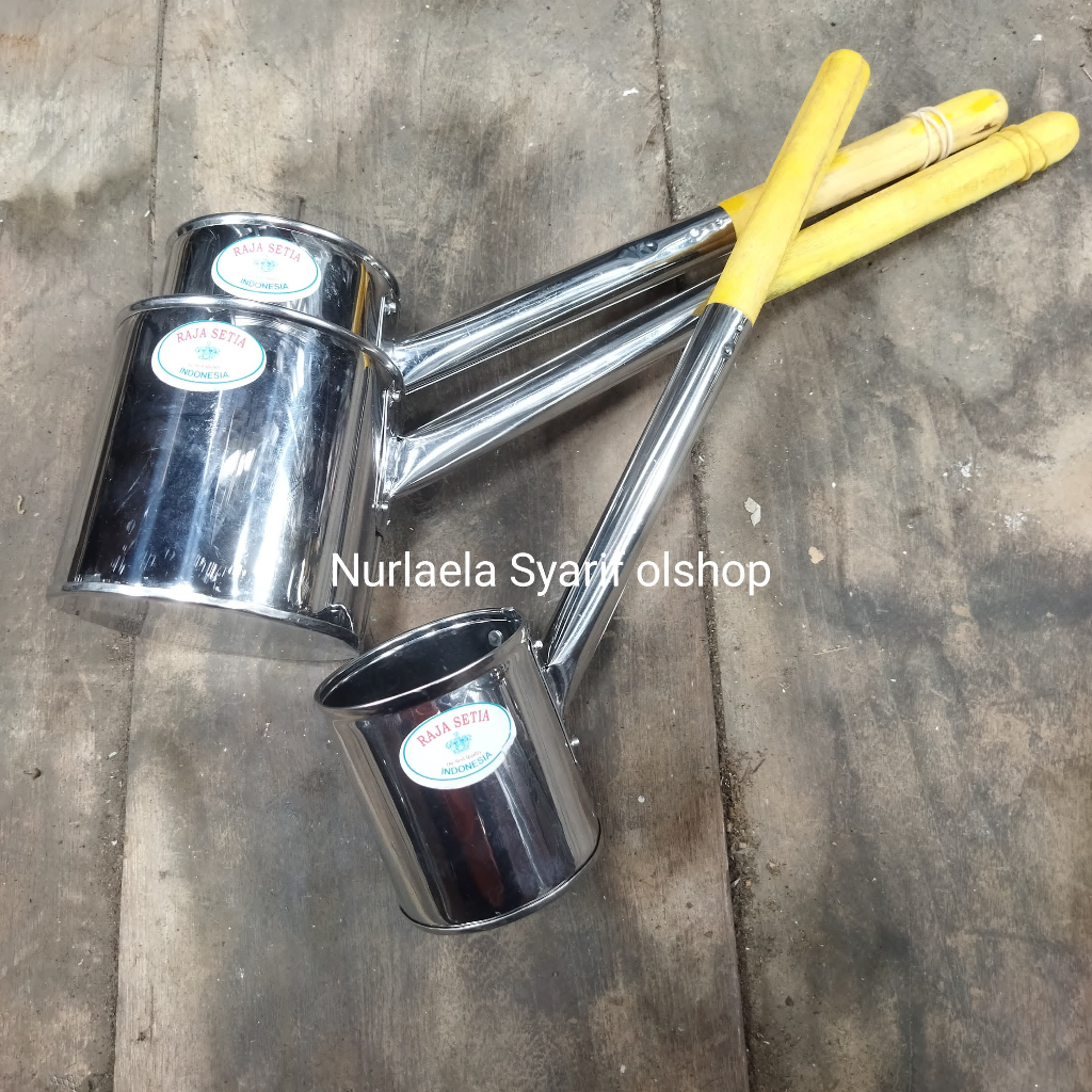 Jual Gayung Air Stainless Gagang Kayu Tradisional | Shopee Indonesia