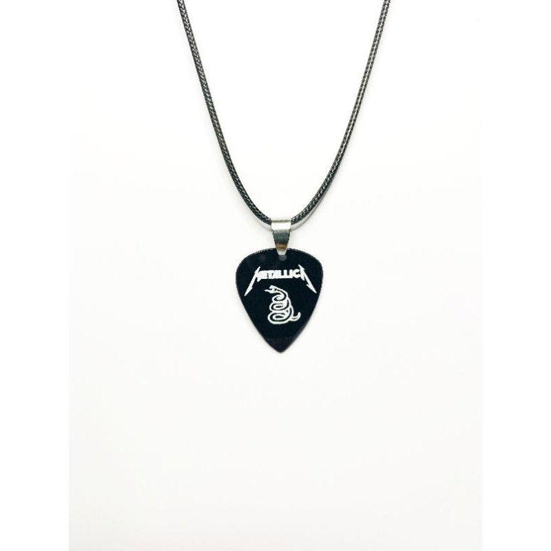 Jual kalung pick gitar/guitar pick necklace aksesoris kalung (METALLICA ...