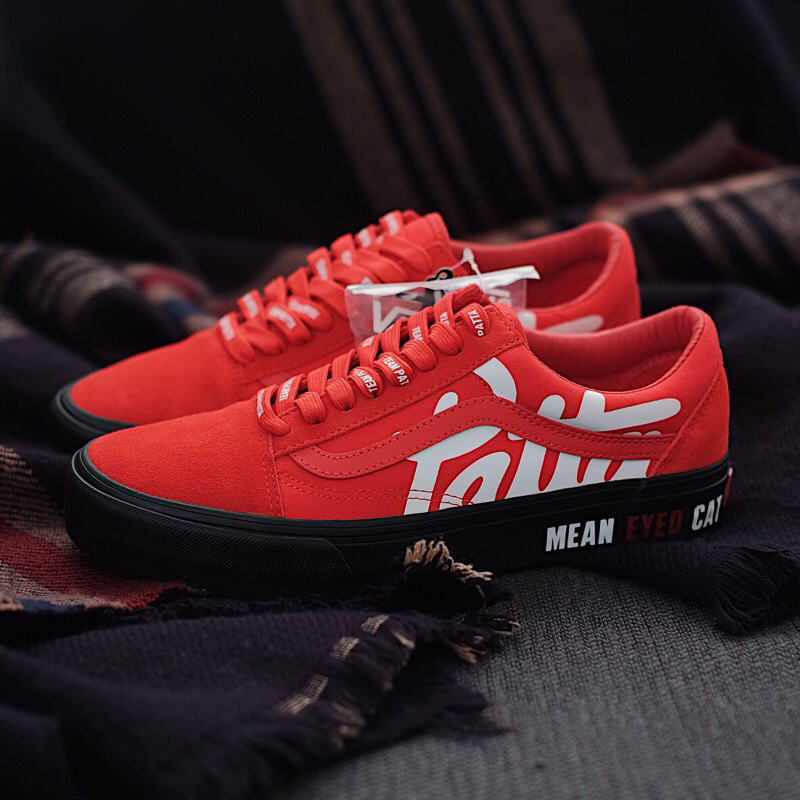 Jual SEPATU OLD SKOOL VAULT OG LX PATTA RED 100% ORIGINAL RESMI ...