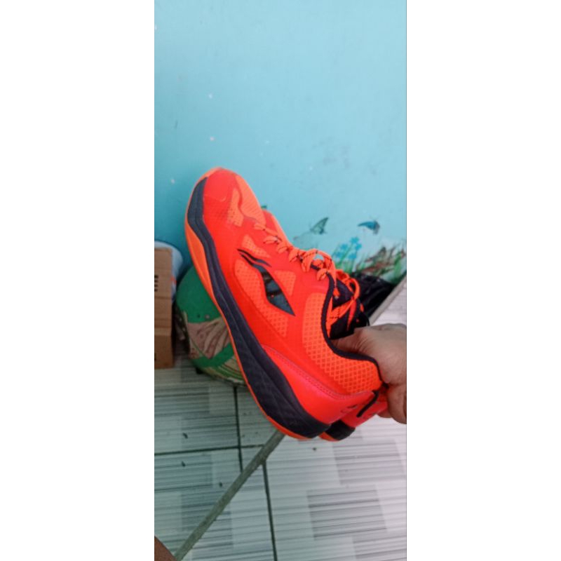 Jual sepatu lining original | Shopee Indonesia
