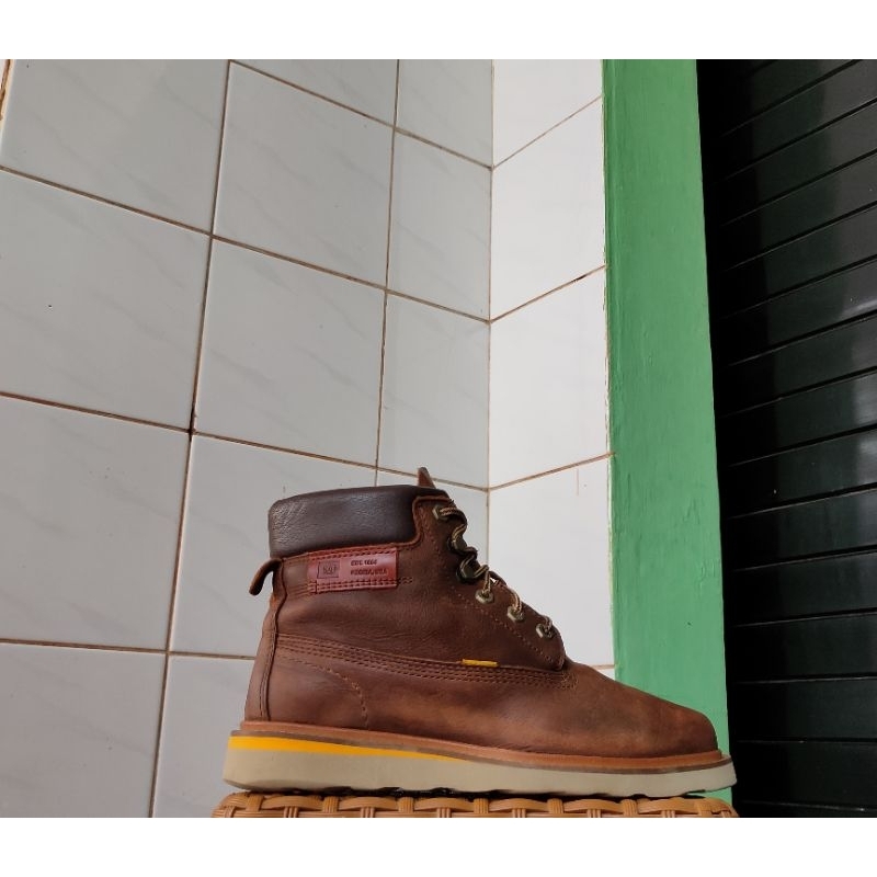 Jual Cat3rpillar jackson low 41 original | Shopee Indonesia