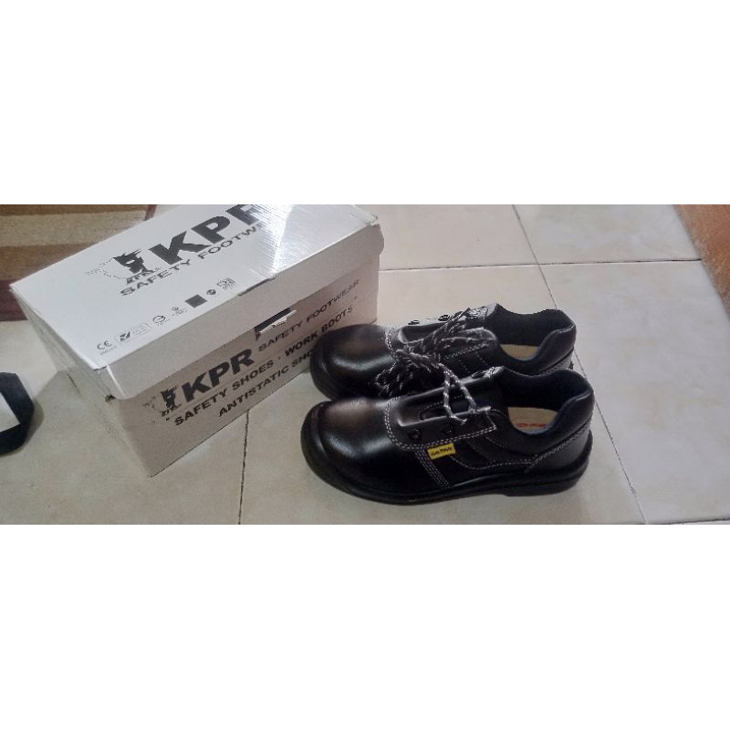 Jual sepatu safety merk KPR/Sepatu kerja/sepatu kantor | Shopee Indonesia