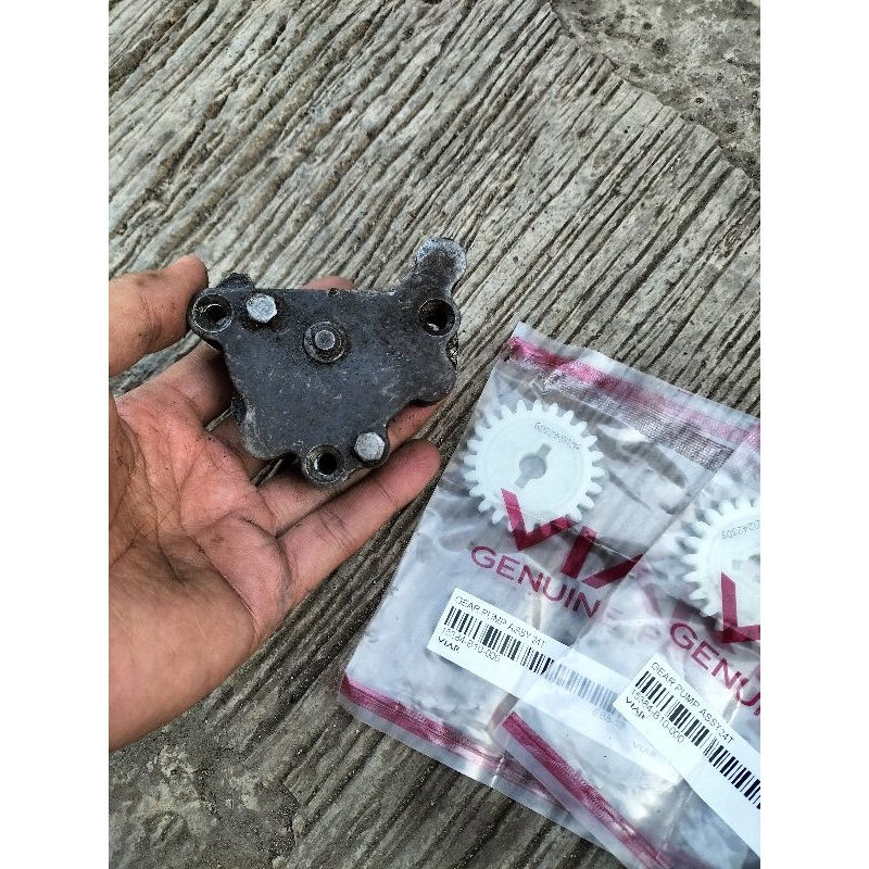 Jual Baru Gigi Ger Gir Gear Teflon Penghubung Penggerak Pompa Oli Kanan Garuda Bangau Kanzen ...