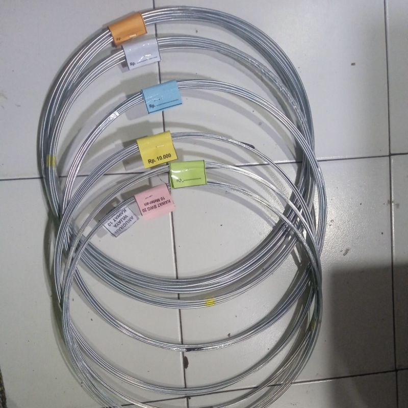 Jual Kawat BWG//Kawat tali// kawat seng//kawat licin// kawat Ikat // Kawat galvanis | Shopee ...