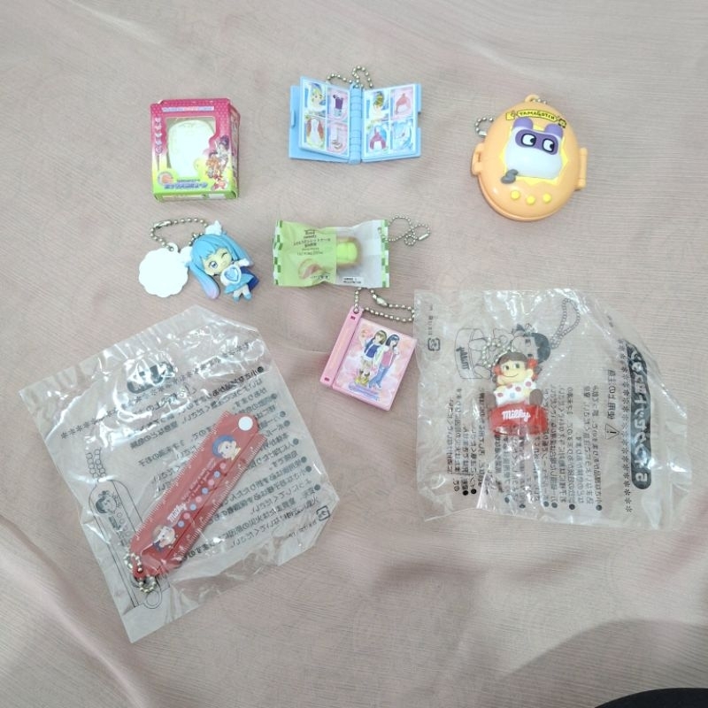 Jual Assorted trinkets keychain snack gotochi gacha-gacha, peko chan ...