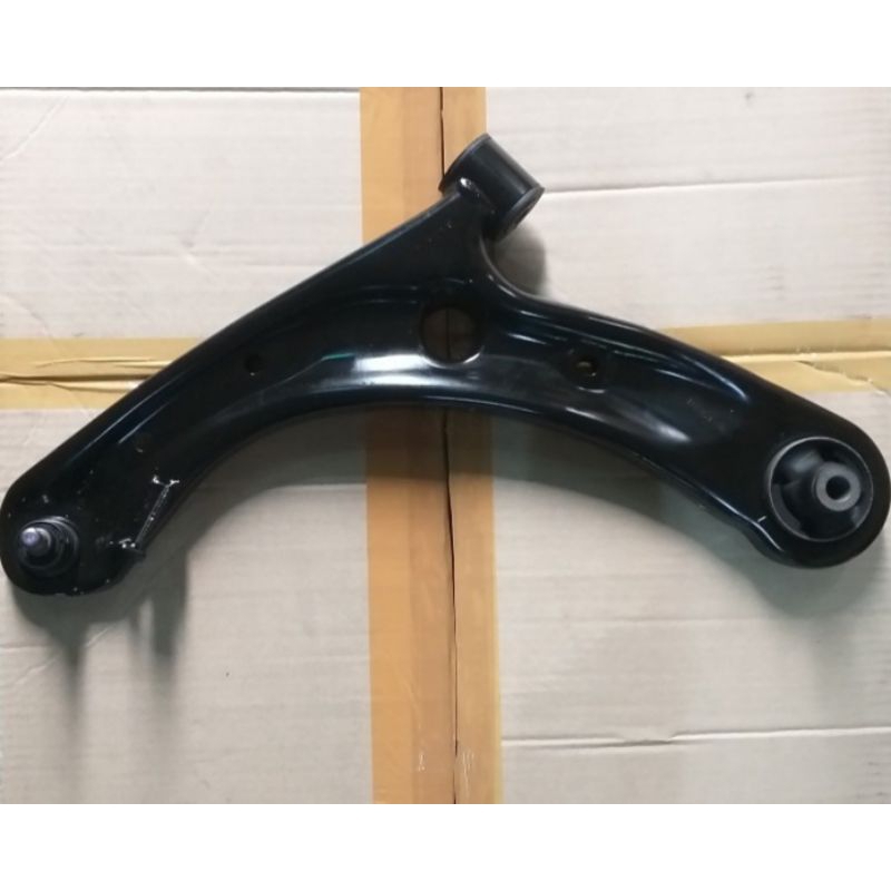 Jual Lower arm low arm sayap bagian kiri mobil Mobilio Brio | Shopee ...