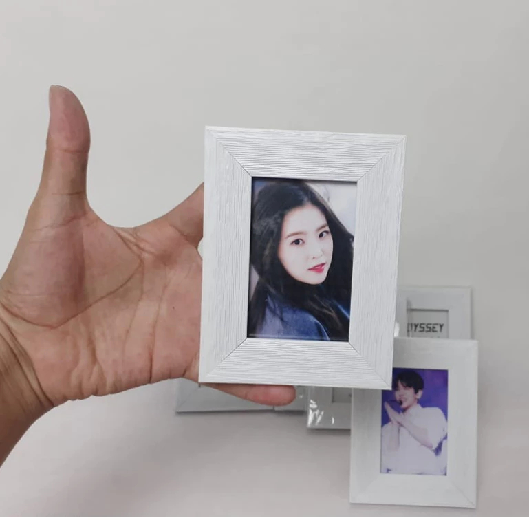 Jual BINGKAI FOTO 2R / FRAME FOTO 2R MINIMALIS DENGAN FOTO POLAROID ...