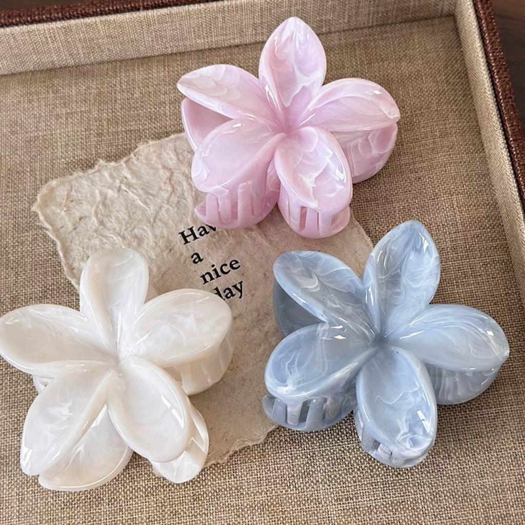 Jual Jepit Bunga Dreamy Kamboja Bunga bali / Jedai Bunga hiasan rambut ...