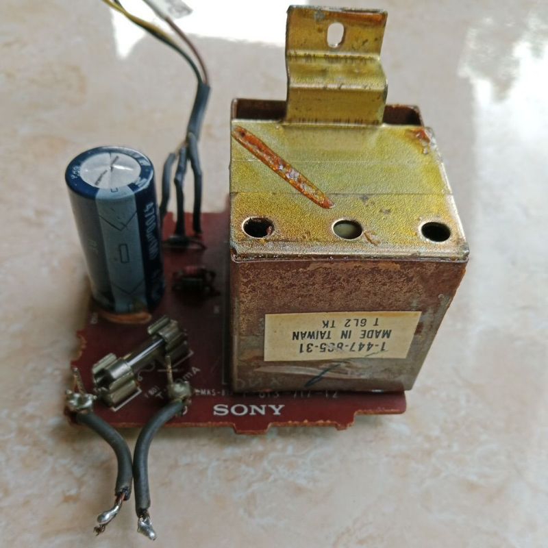Jual TRAFO RADIO TAPE SONY COMPO Output DC 4 & 10 volt | Shopee Indonesia