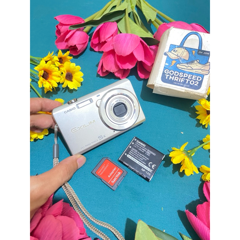 Jual Camera Digital Casio Exilim EX-Z680 Grey Glossy series 14.1 ...