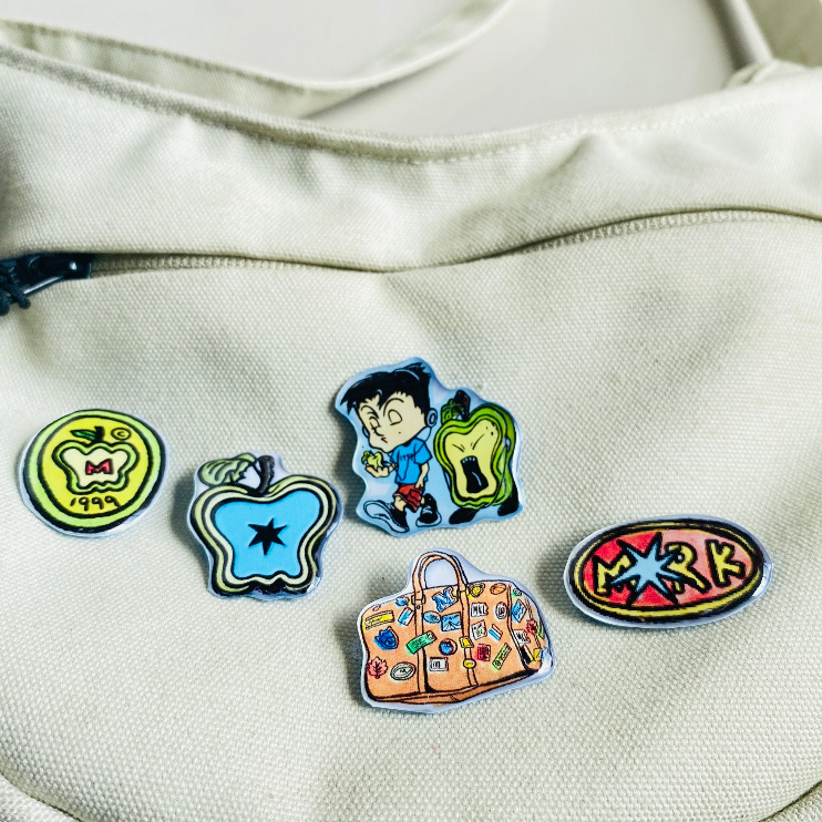 Jual BROS MARK LEE PIN NCT THE FIRSTFRUIT ISI 5PCS | Shopee Indonesia