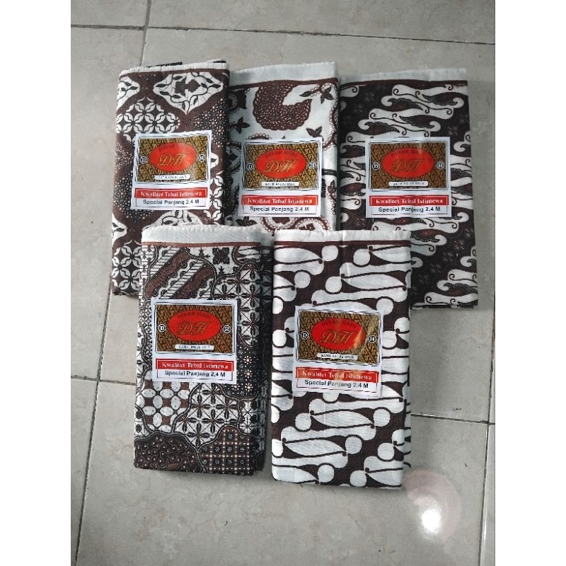 Jual kain panjang jumbo(240×115) / batik putihan / kebat panjang / kain jarik / kain batik ...