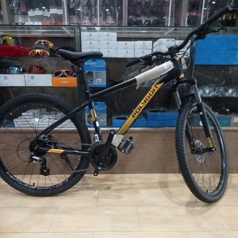 Jual Sepeda gunung polygon cascade 4 black orange 27.5 new in the box | Shopee Indonesia