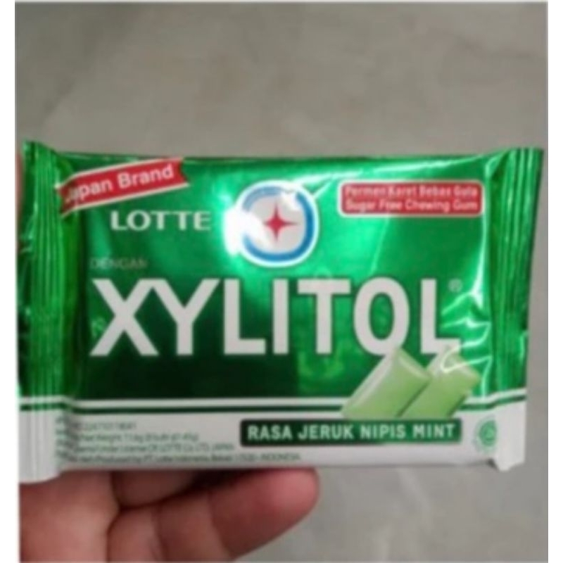 Jual LOTTE | XYLITOL PERMEN KARET BEBAS GULA ISI 10 SACHET/1 RENCENG ...