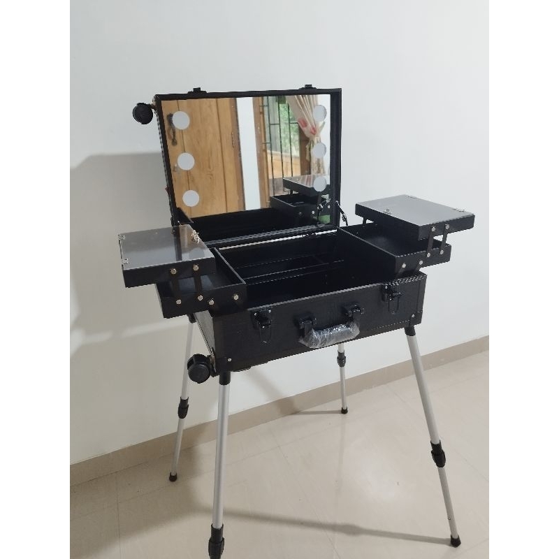 Jual Beautycase Koper make up koper rias beautycase lampu size 50 kaki ...