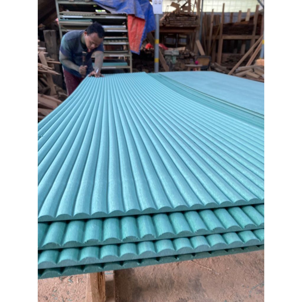 Jual Wall Panel Dinding bahan HMR MDF Hijau 9mm 60x240cm Motif Flute ...