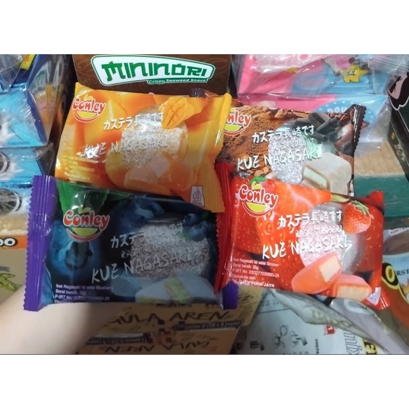 Jual Kue Mochi Nagasaki Rasa Stoberi/Magga/Coklat/Bluberi | Shopee ...