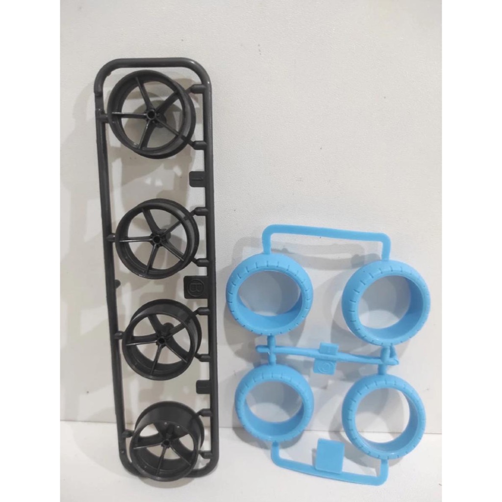 Jual Tamiya Velg Large 5 Spoke + Ban Biru Hard loose kit Manta Ray MK ...