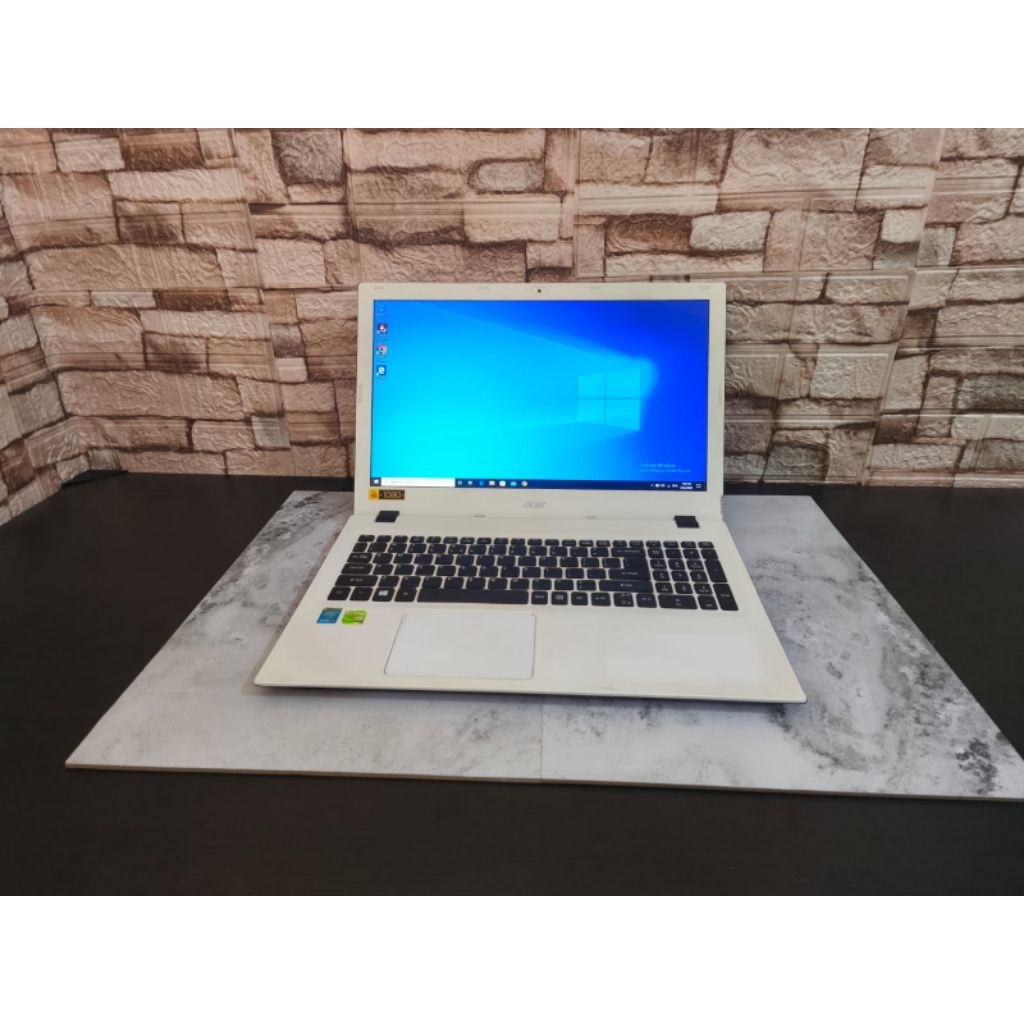 Jual Laptop Acer Aspire E5-573G Ram 16gb SSD 500gb core i5 gen5 Double ...