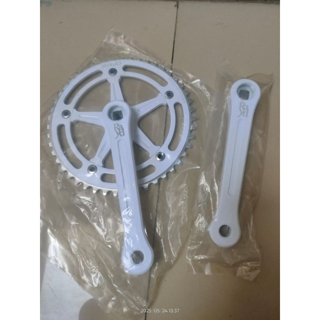 Jual crank track fixie rayd putih | Shopee Indonesia