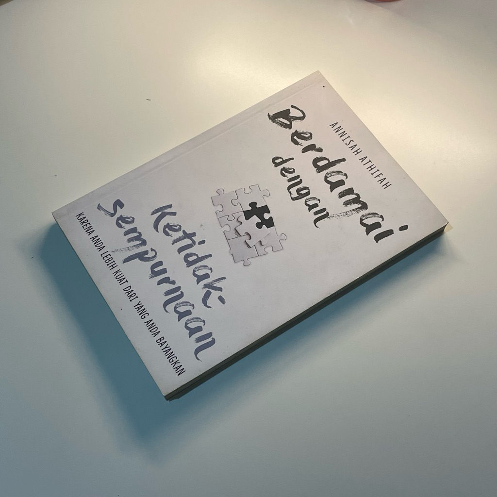 Jual Buku Berdamai Dengan Ketidaksempurnaan - Annisa Athifah | Shopee Indonesia