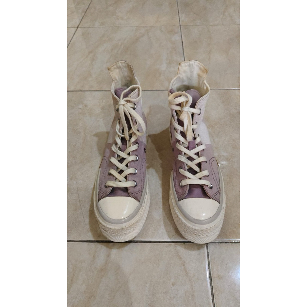 Jual Sepatu Converse Original bekas/ Sepatu converse second/ Sepatu ...