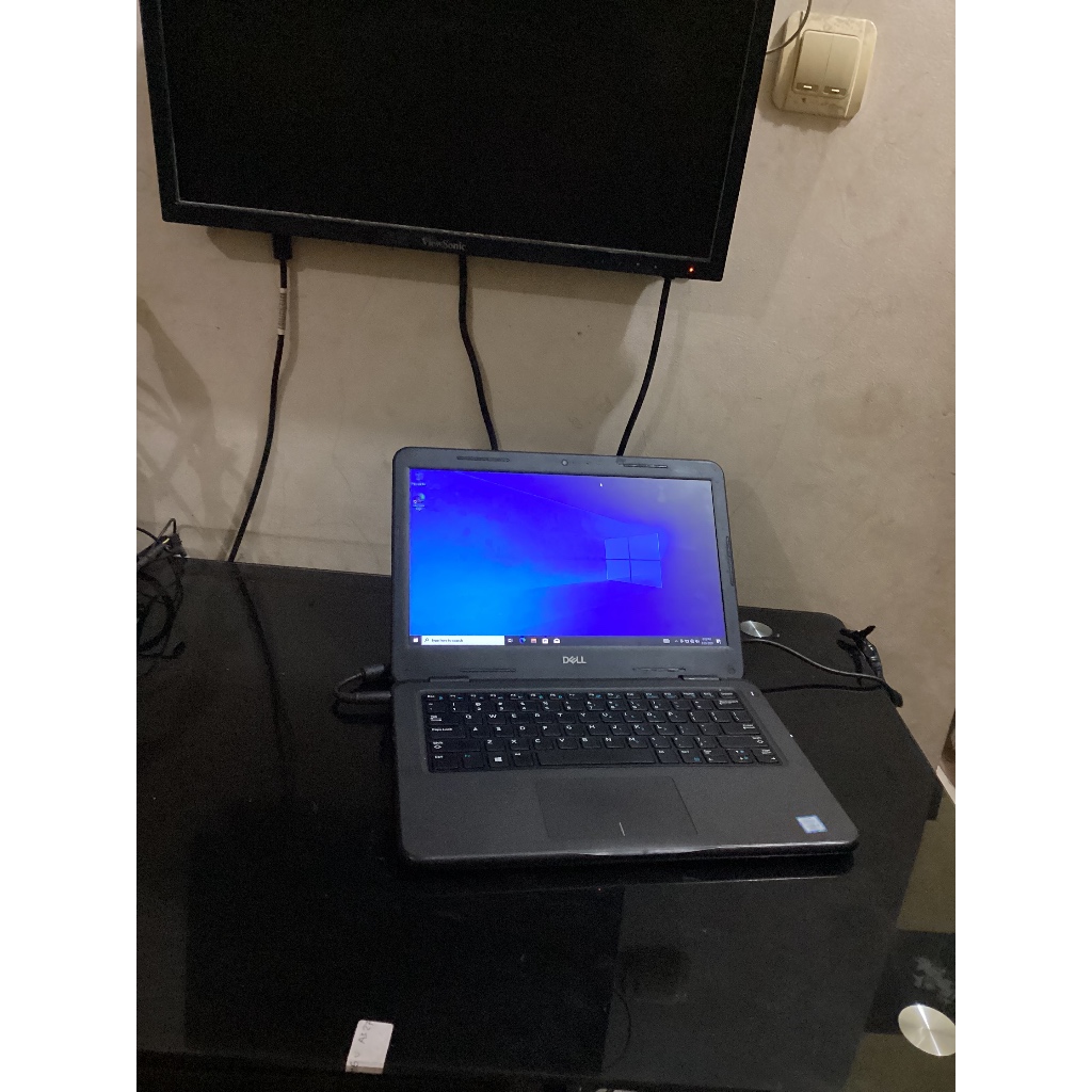 Jual LAPTOP DELL LATITUDE 3300 CORE I5-8250U | Shopee Indonesia