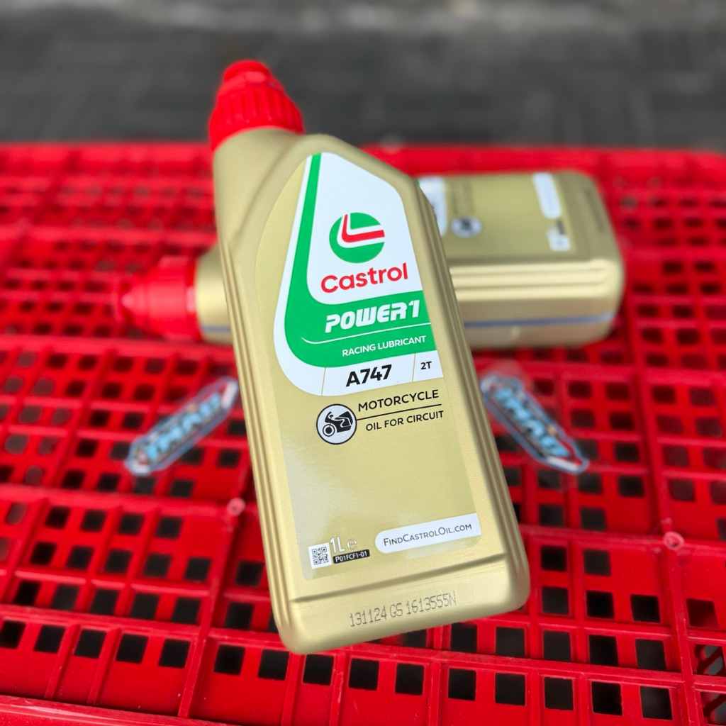 Jual OLI CASTROL A747 OLI 2T RACING OLI SAMPING CASTROL A747 ORIGINAL 1LITER | Shopee Indonesia