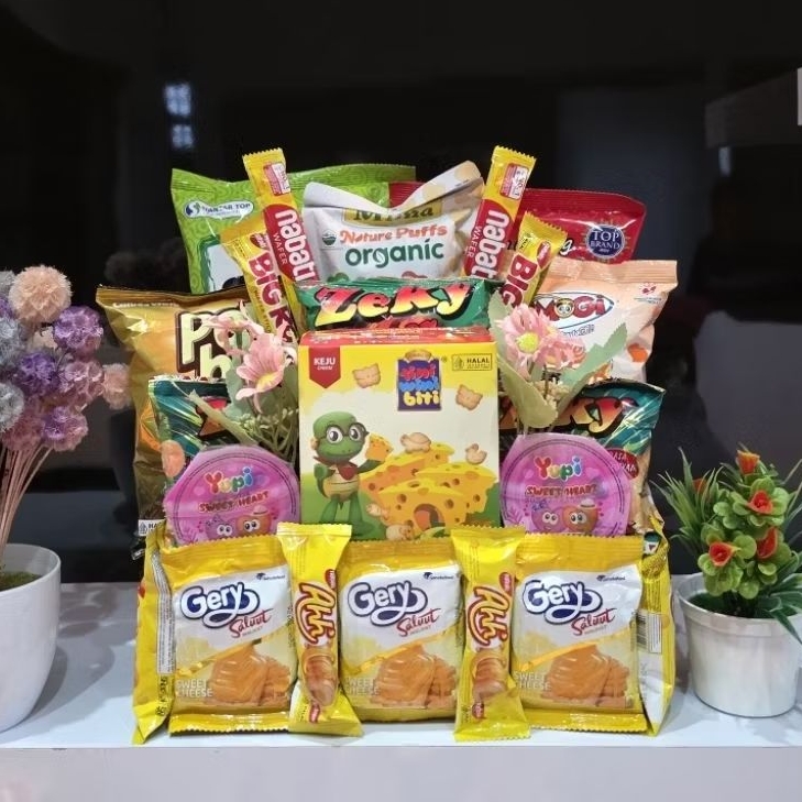 Jual Snack tower full snacks - Hadiah terbaik untuk keluarga/pacar ...