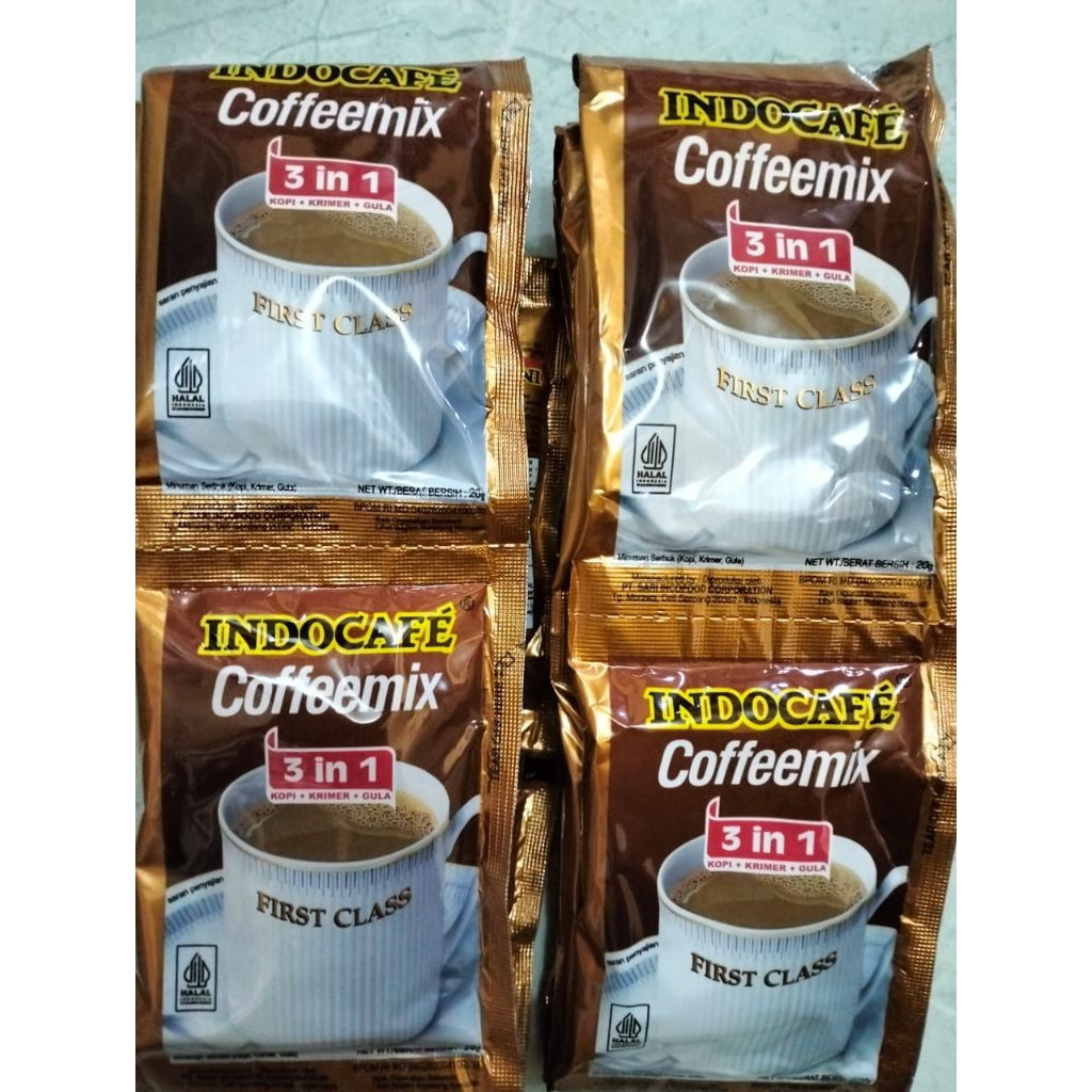 Jual KOPI INDOCAFE COFFEMIX 3in1 20gr RENCENG (Isi 10 sachet) | Shopee ...